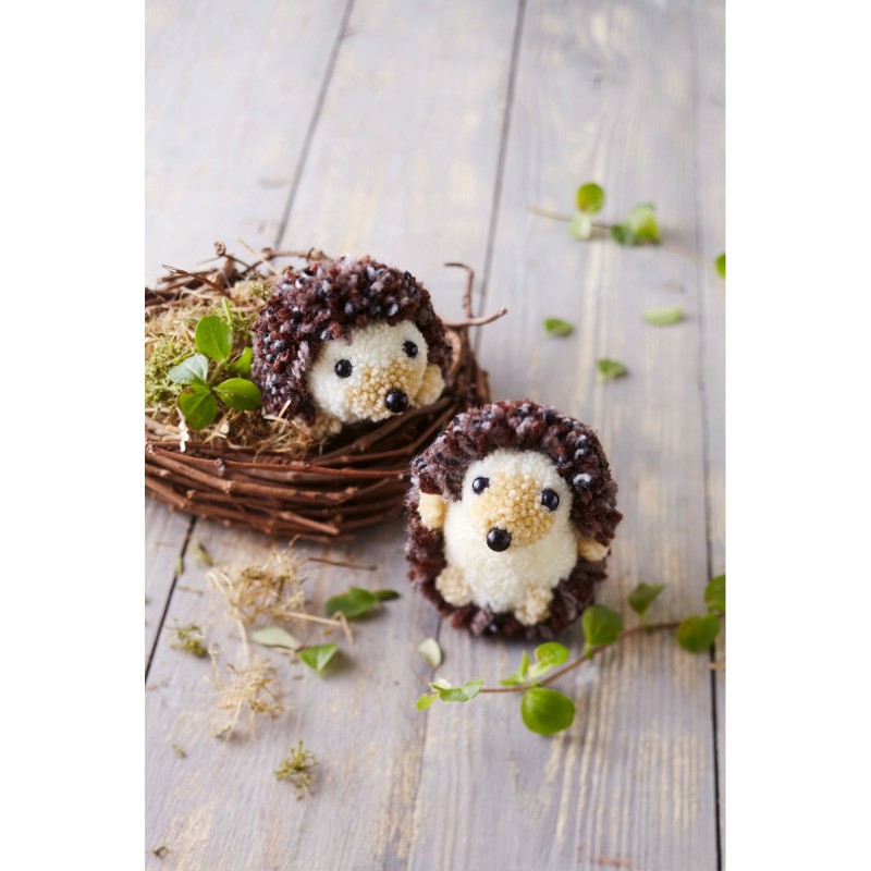 how to make pom pom hedgehogs